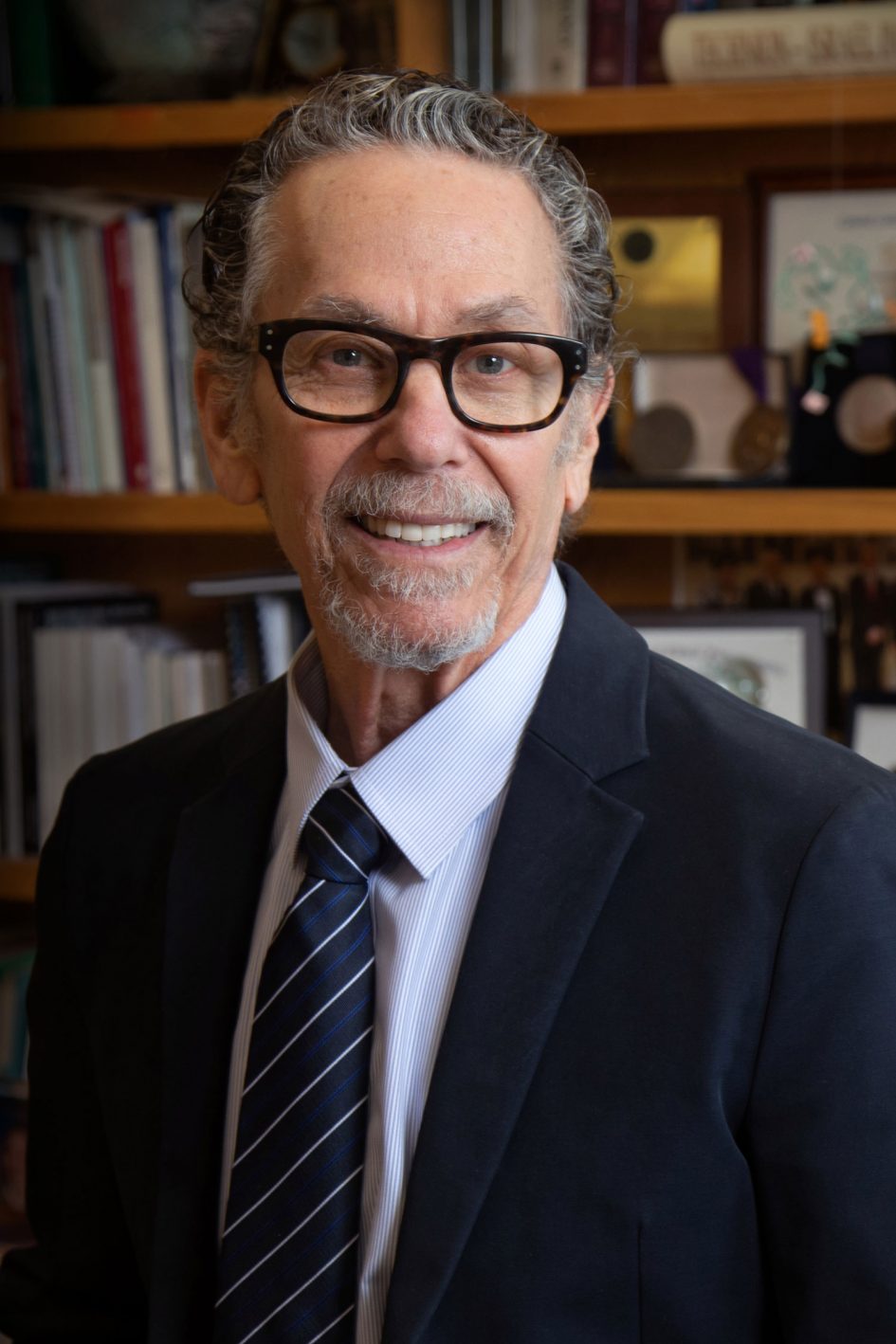 Salk scientist Ronald Evans receives 2021 Asan Award in Basic Medicine ...