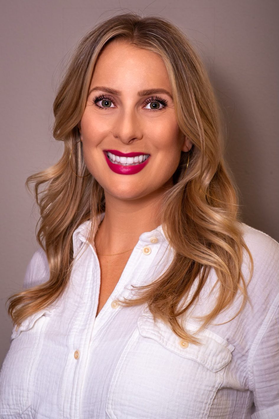 Salk Institute welcomes San Diego philanthropist Amy Jacobs as new ...